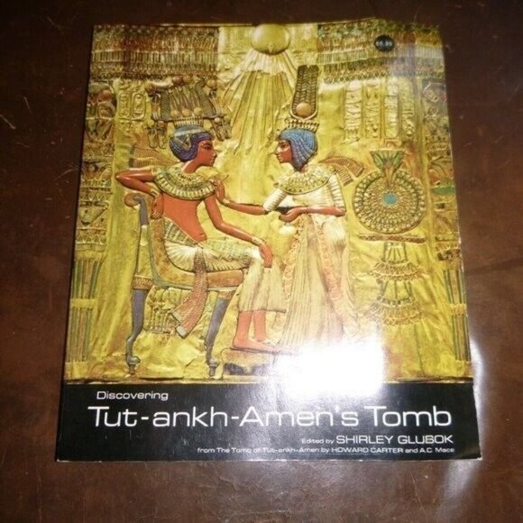 Vintage | Accents | Discovering Tutankhamens Tomb Edited By Shirley ...